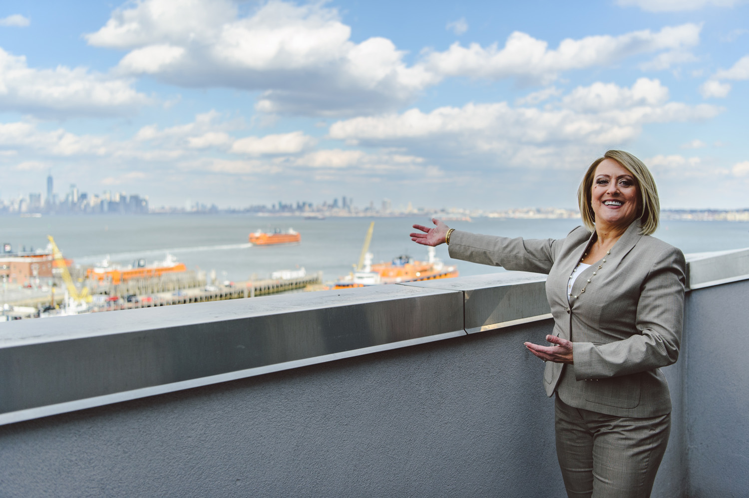 The Staten Island Real Estate Resource | Holly's Staten Island Buzz Realty